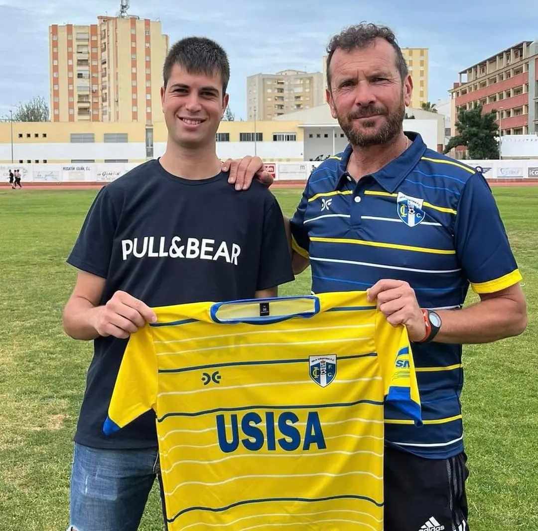 Ángel Márquez, quinta renovación en el Isla Cristina FC - Sportshuelva.com